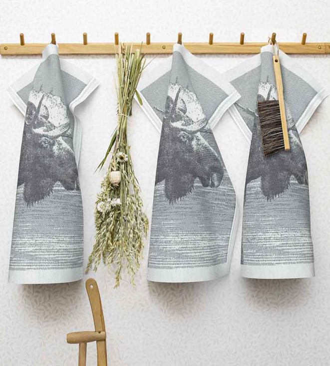 Skogens Konung Ekologisk Handduk med Älg från Ekelunds